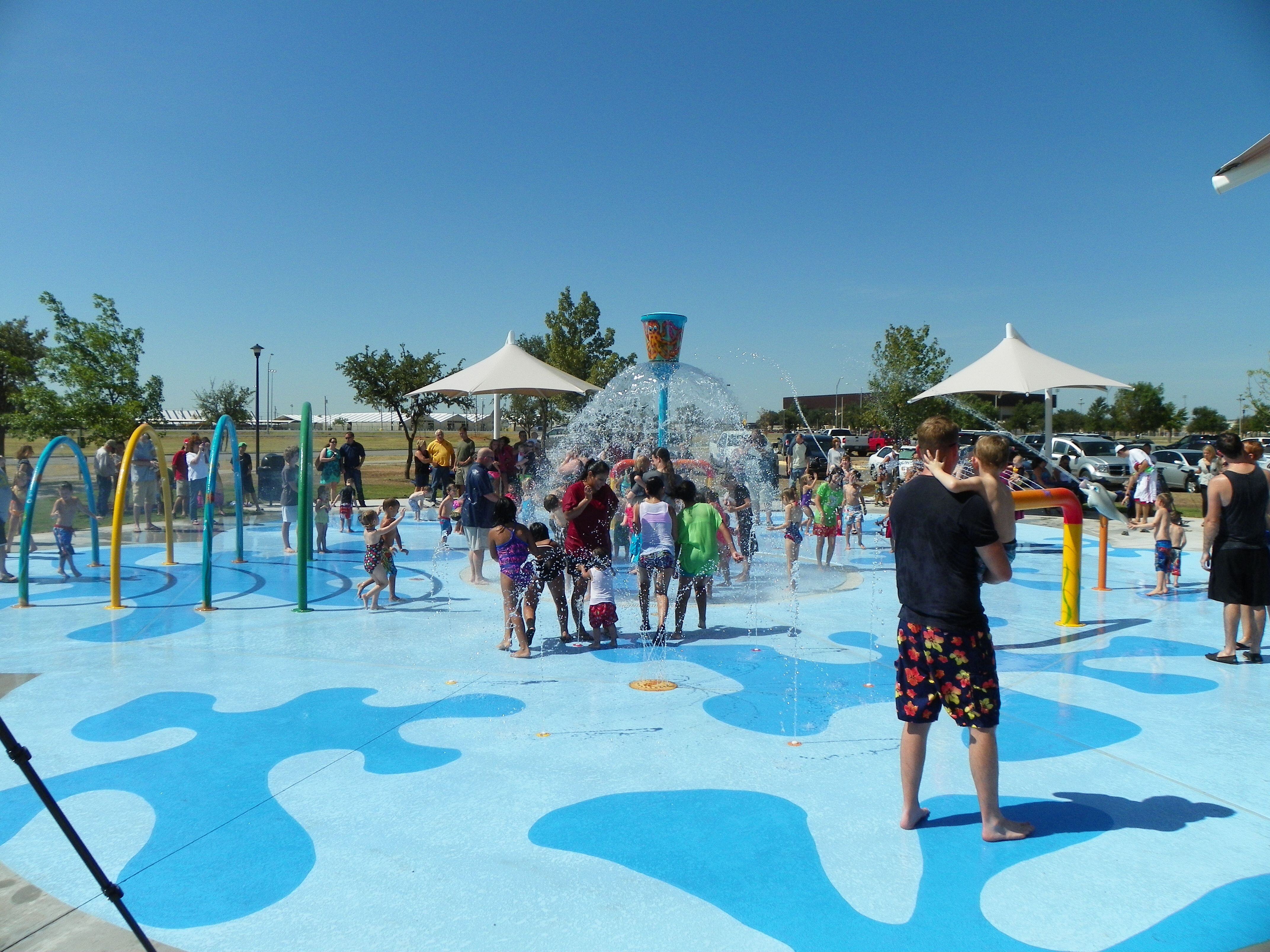 Splashing Across Generations: The Benefits of Multi-Generational Play at Spray Parks